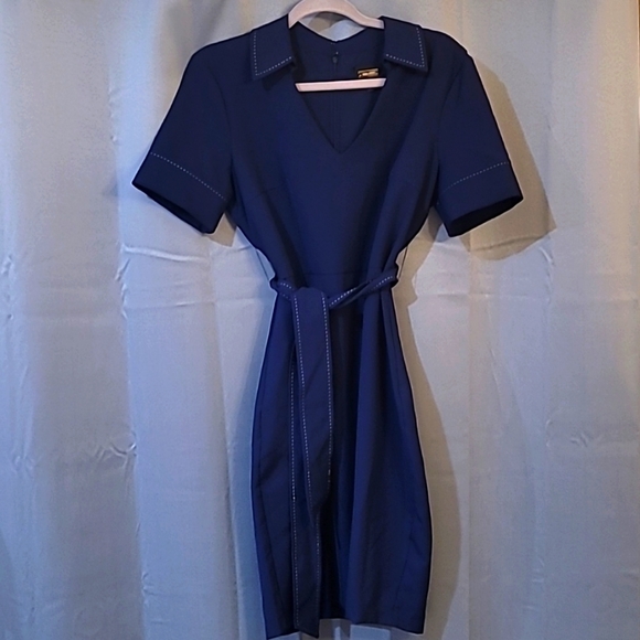 Alexia Admor | Dresses | Alexia Admore Navy Dress With White Stitching ...